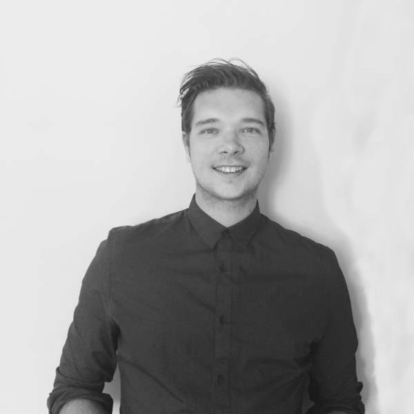 Meet the Team | Vingt Paris | Real Estate Agents Paris